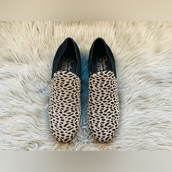 Skechers | Shoes | Skechers Aircooled Memory Foam Cleo Prep Cheetah ...